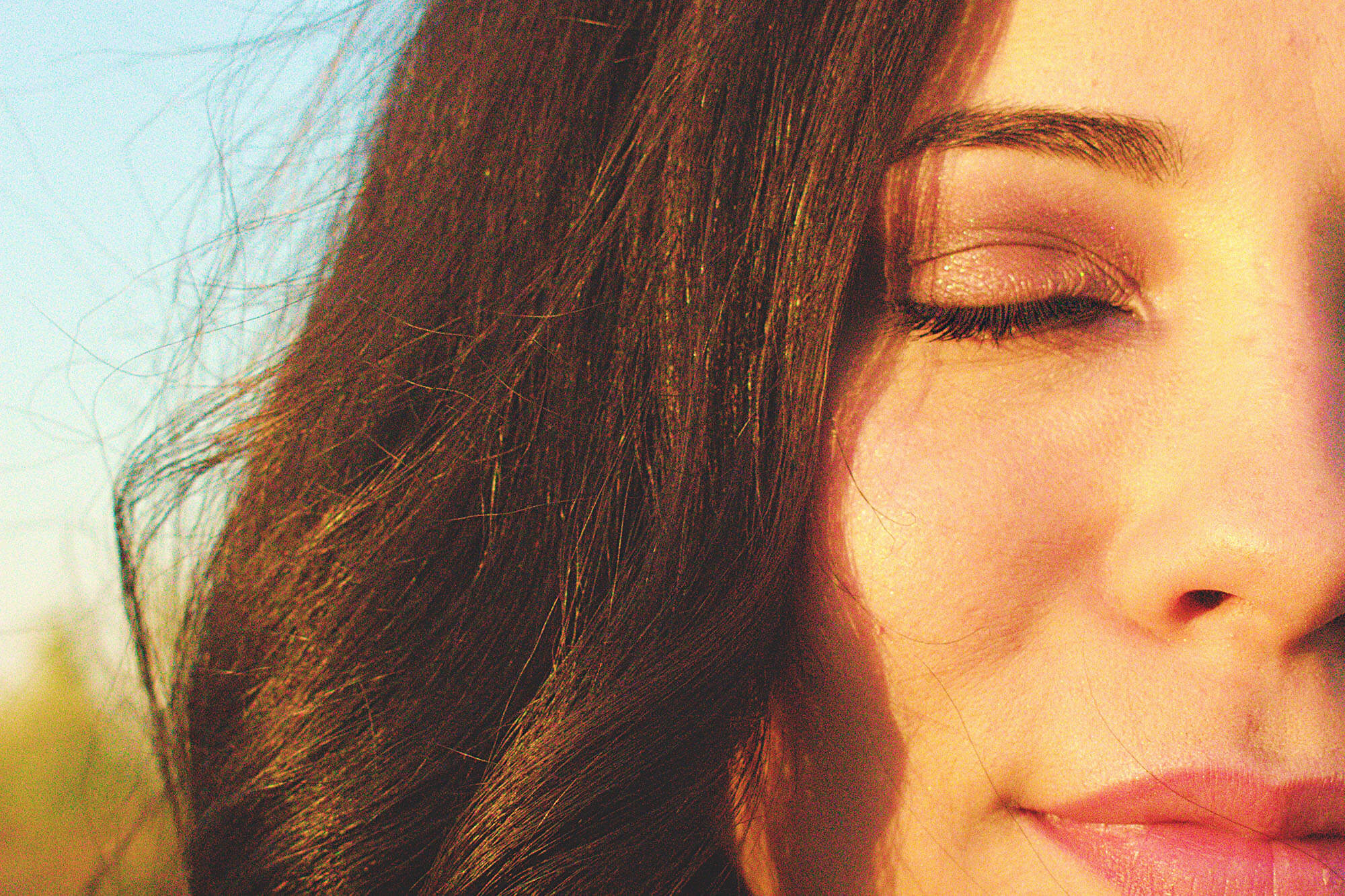 Why Do I See Colors When I Close My Eyes Explained 