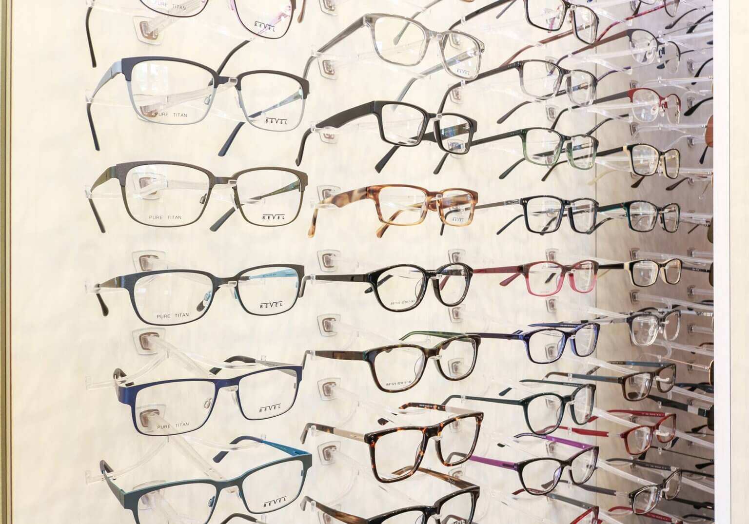 Munster Eye Care, Indiana Optometry | Vision Boutique